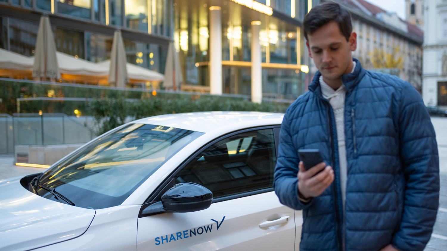 Kiderült: ennyi idős a legöregebb autómegosztó felhasználó - Portfolio.hu