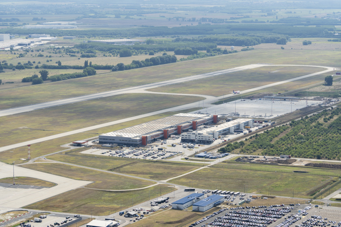 Budapest Airport: fejlesztések az utasforgalomban és a cargóban is ...