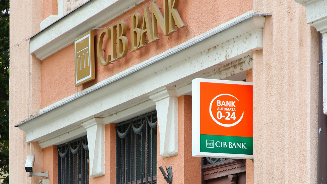 Banki különadó: a CIB se mondja még meg, mennyi az annyi - Portfolio.hu