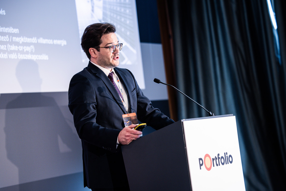 Magyarországon nem munkaerőhiány, hanem munkaerő pazarlás van - Portfolio.hu