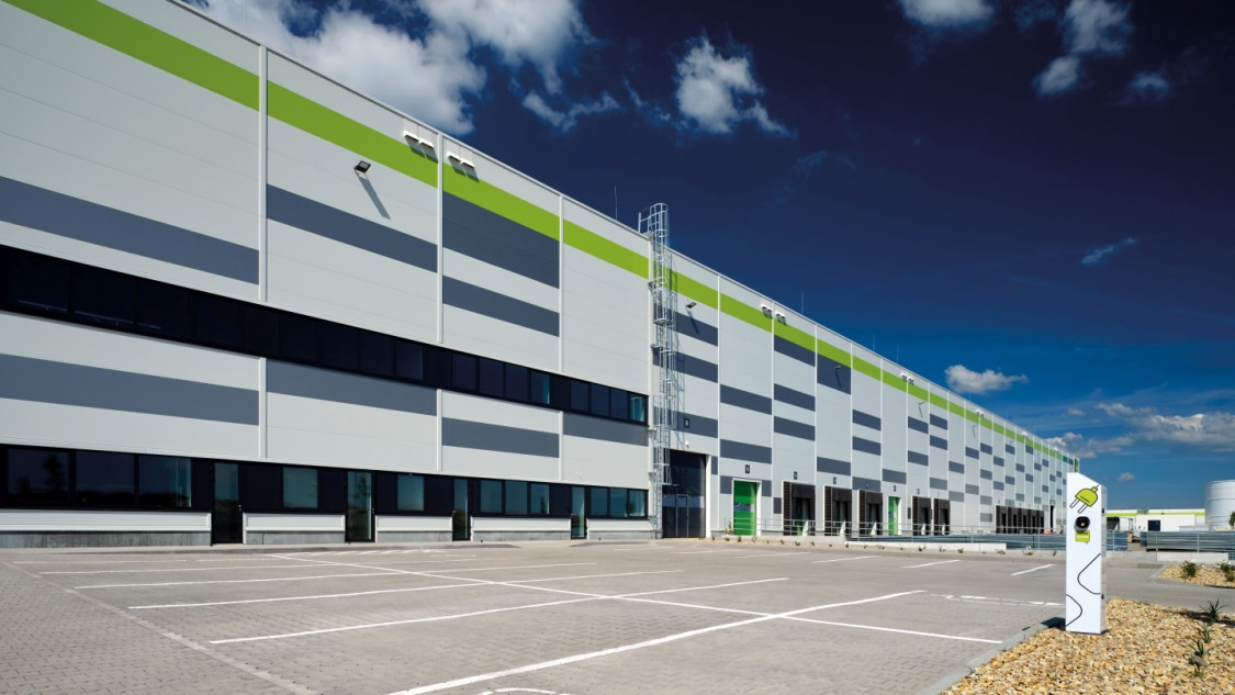 Felrázta az ipari ingatlanpiacot a most kétéves HelloParks (x) - Portfolio.hu