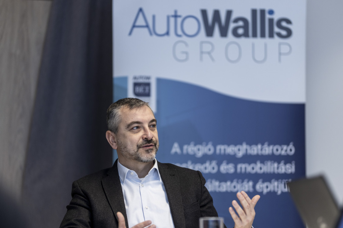 Magasabb fokozatba kapcsolt az AutoWallis, várhatóan felfelé módosítja ...