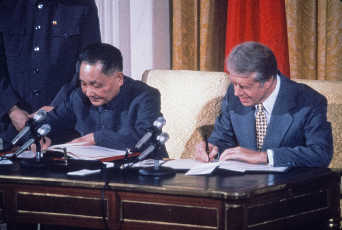 Egyetlen szigetre szegeződik most a fél világ szeme: alapjaiban ...