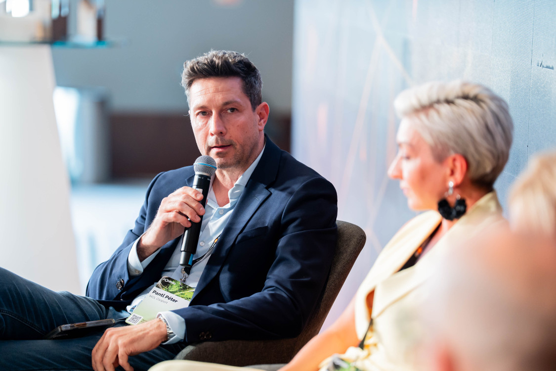 Vállalati oldalról csak tényszerű alapon érdemes kommunikálni a ...