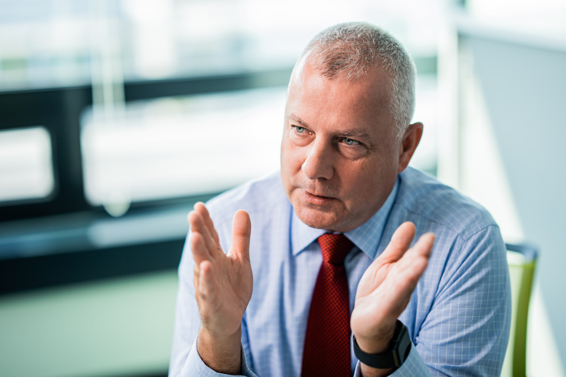 „Nem mindegy, hogy egy bankár hány válságon ment keresztül” – Így lehet ...