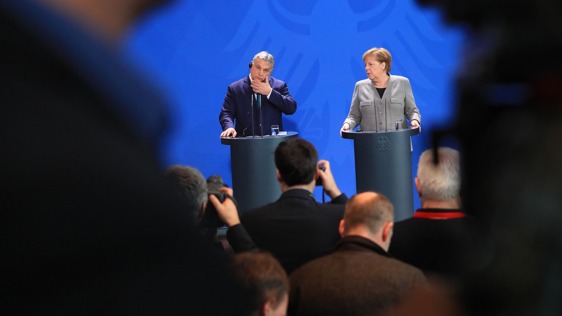 Angela Merkel visszaszólt Orbán Viktornak - Portfolio.hu