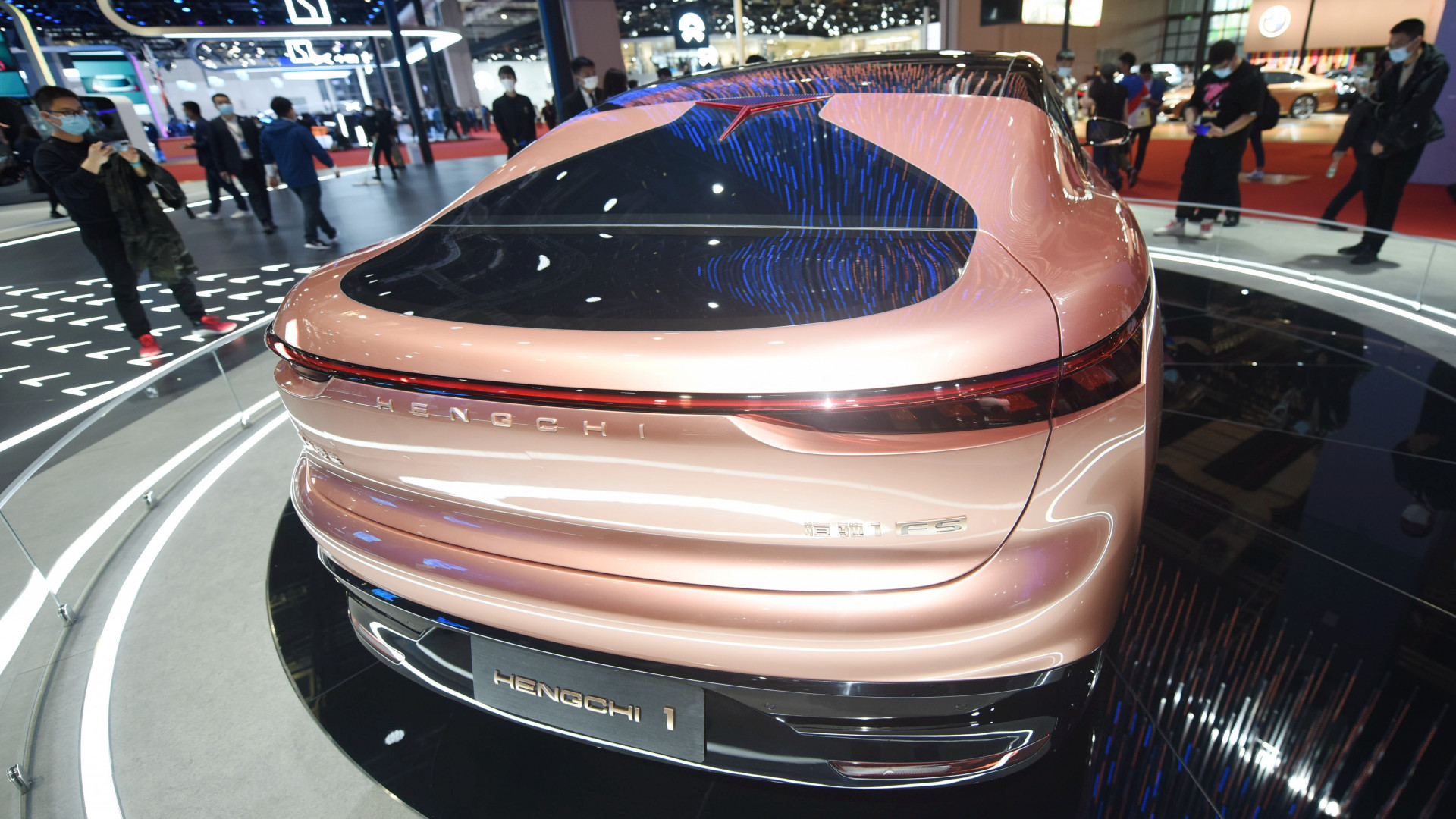 Beszakadt az Evergrande elektromos autós egységének árfolyama ...