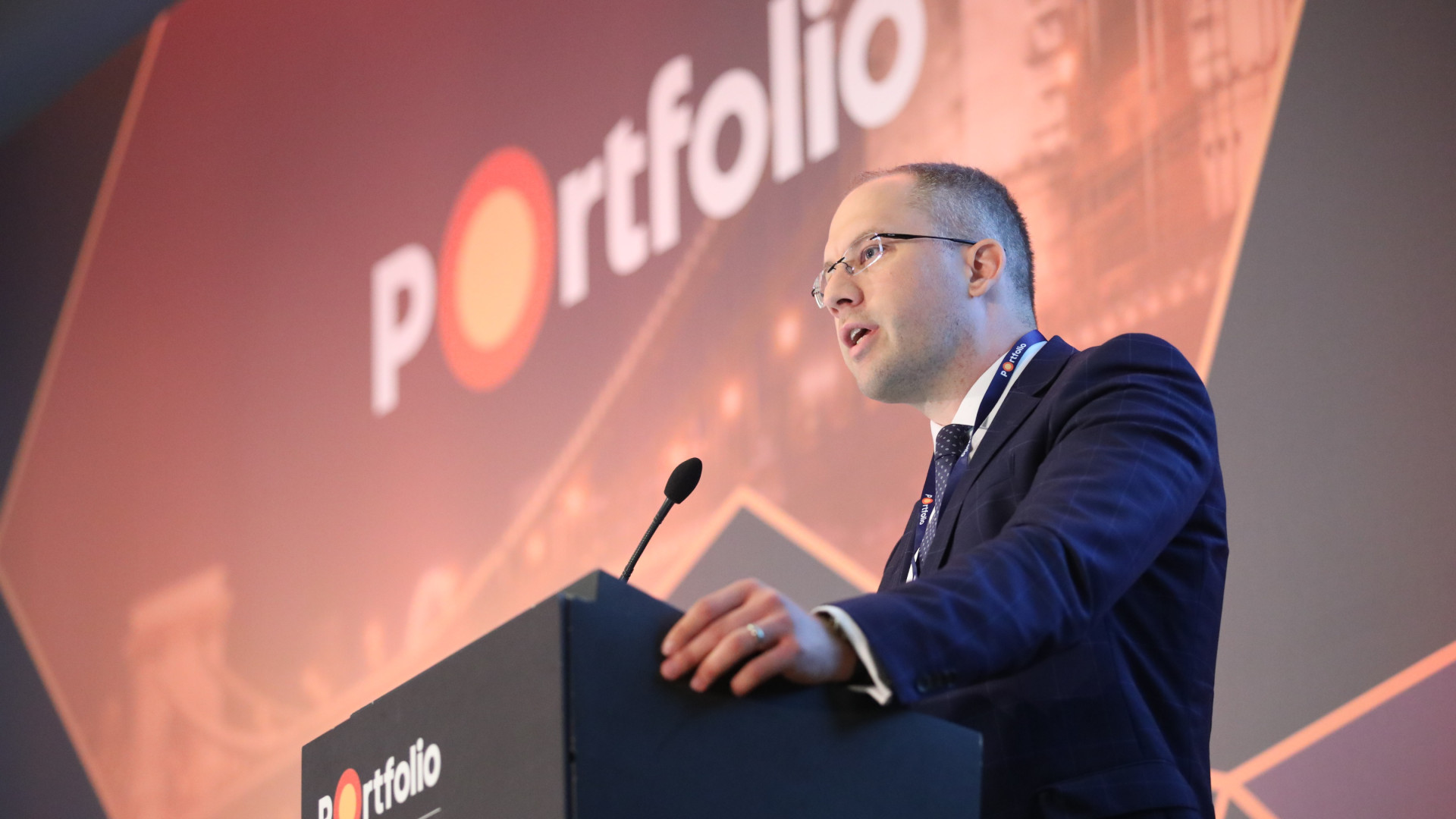 Hogyan adjam tovább a cégem? - Portfolio.hu