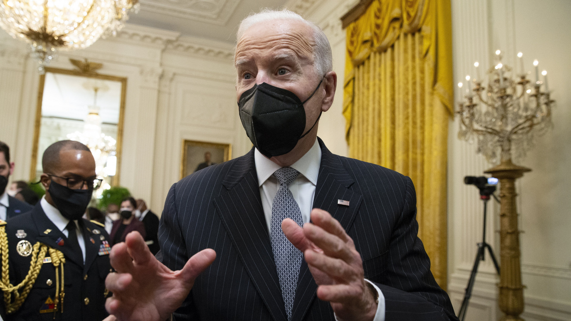 Biden már látja, szerinte napokra vagyunk az orosz inváziótól ...