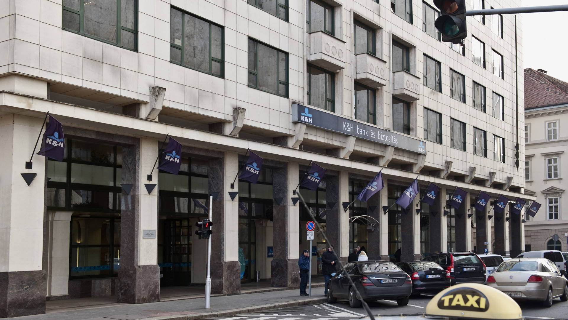 23 milliós bírságot kapott a K&H az MNB-től karácsony előtt - Portfolio.hu