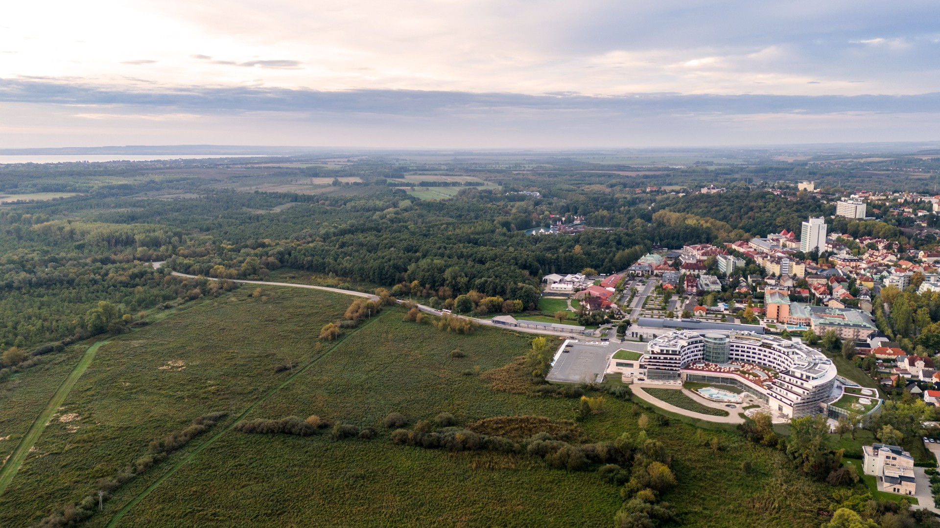 A múlt romjai helyett a jövő ikonja (x) - Portfolio.hu