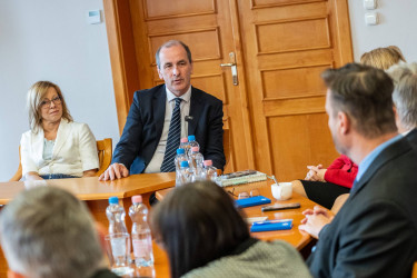 Eldőlt, amire sokan vártak: Oroszi Beatrix lesz Magyarország új ...