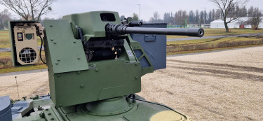 Fotók: a világ legjobb tankját kapta meg a Magyar Honvédség - Átadták ...